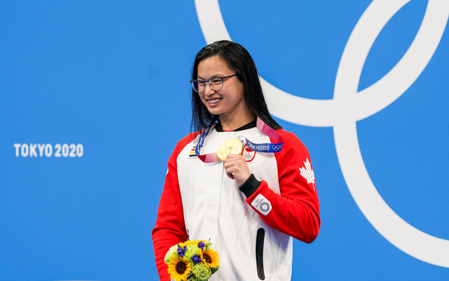 Maggie Mac Neil de London gagne la première médaille d’or pour le ...